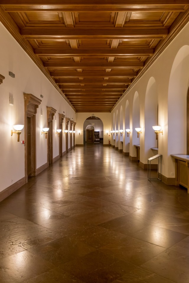 The Coffered-Ceiling Hall - Centrum Kultury Zamek w Poznaniu